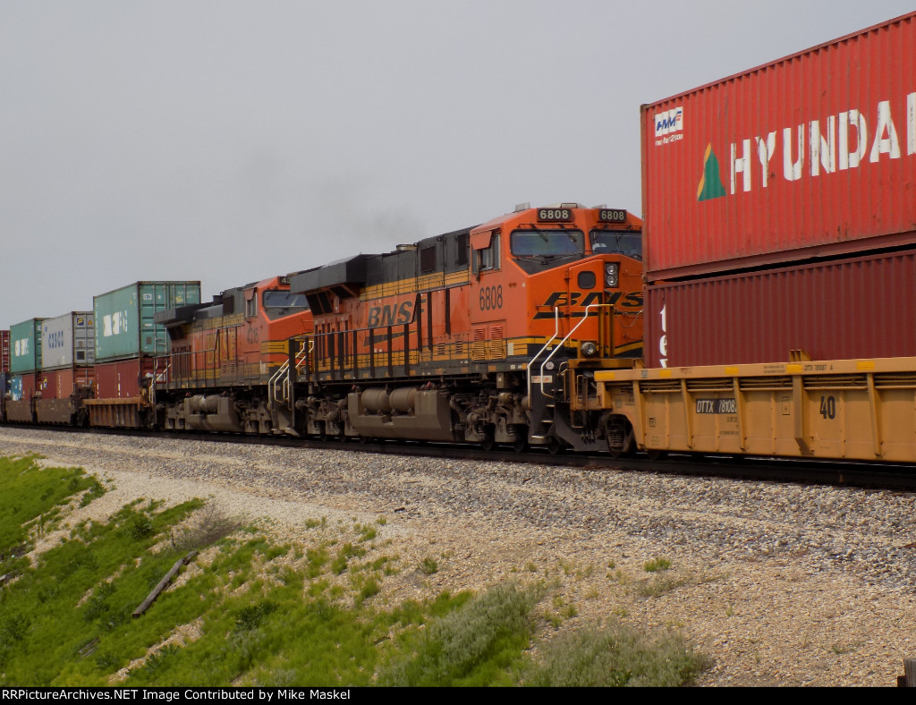 BNSF 6808